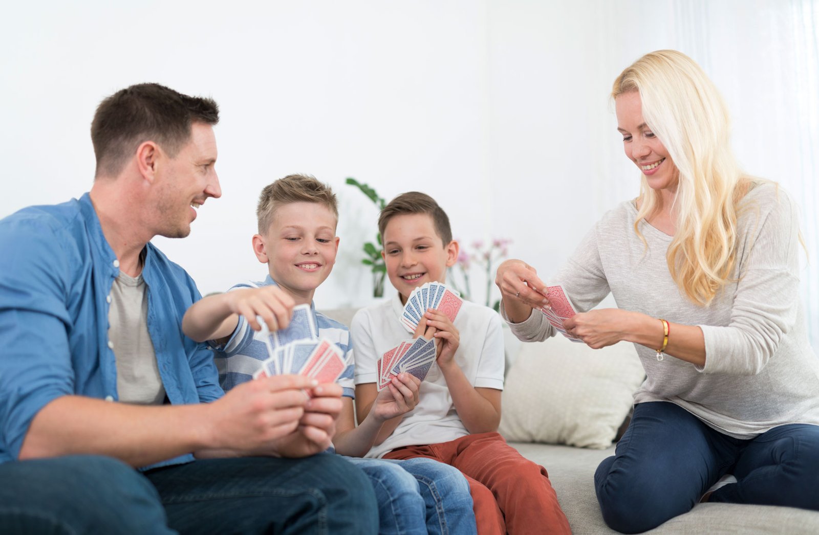 10 Fun Card Games for Mental Maths